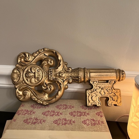Vintage | Art | Goldstone Ceramic Ornate Key Wall Plaque | Poshmark
